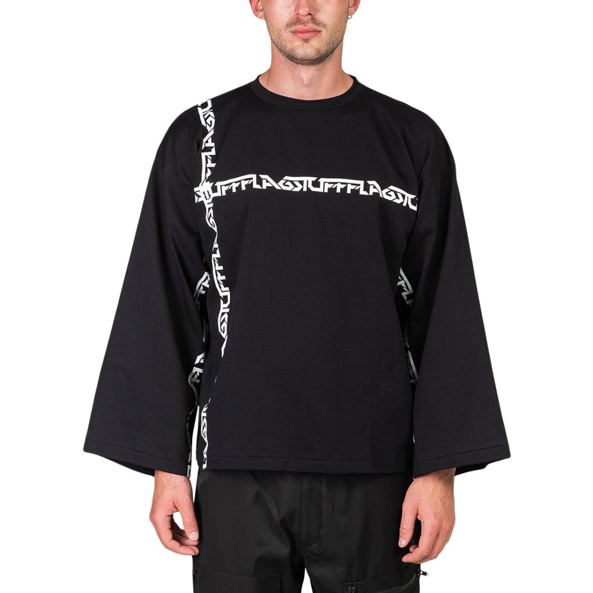 Flagstuff 'Big Line' L/S Tee (Schwarz) 19SS-FS-24-BLK - Allike Store